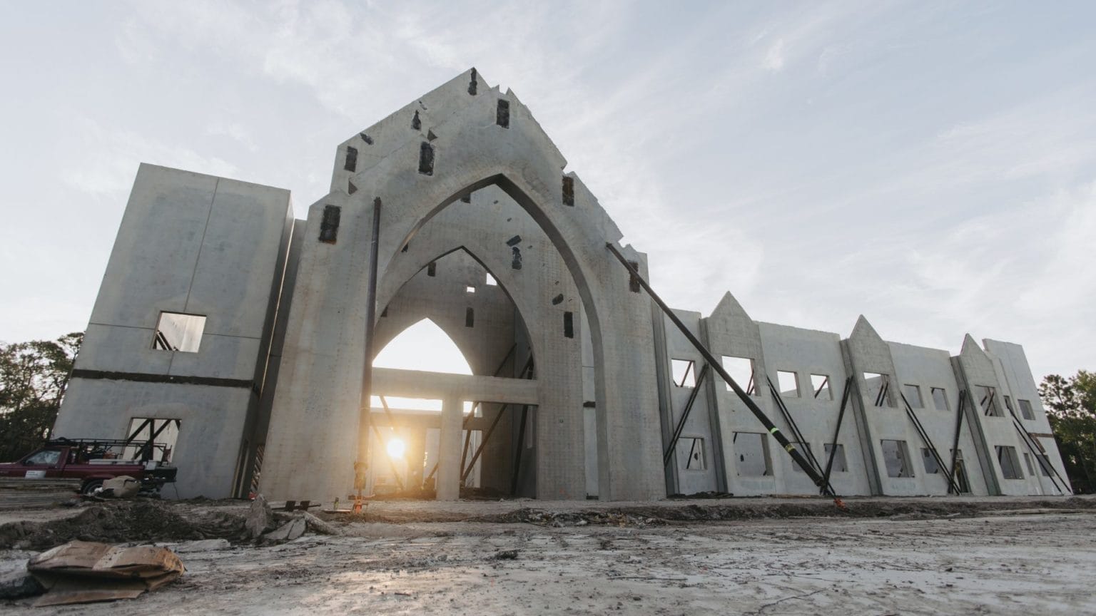 Build His House - Jesus Image